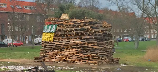 Pyromania: Holland on New Year’s Eve