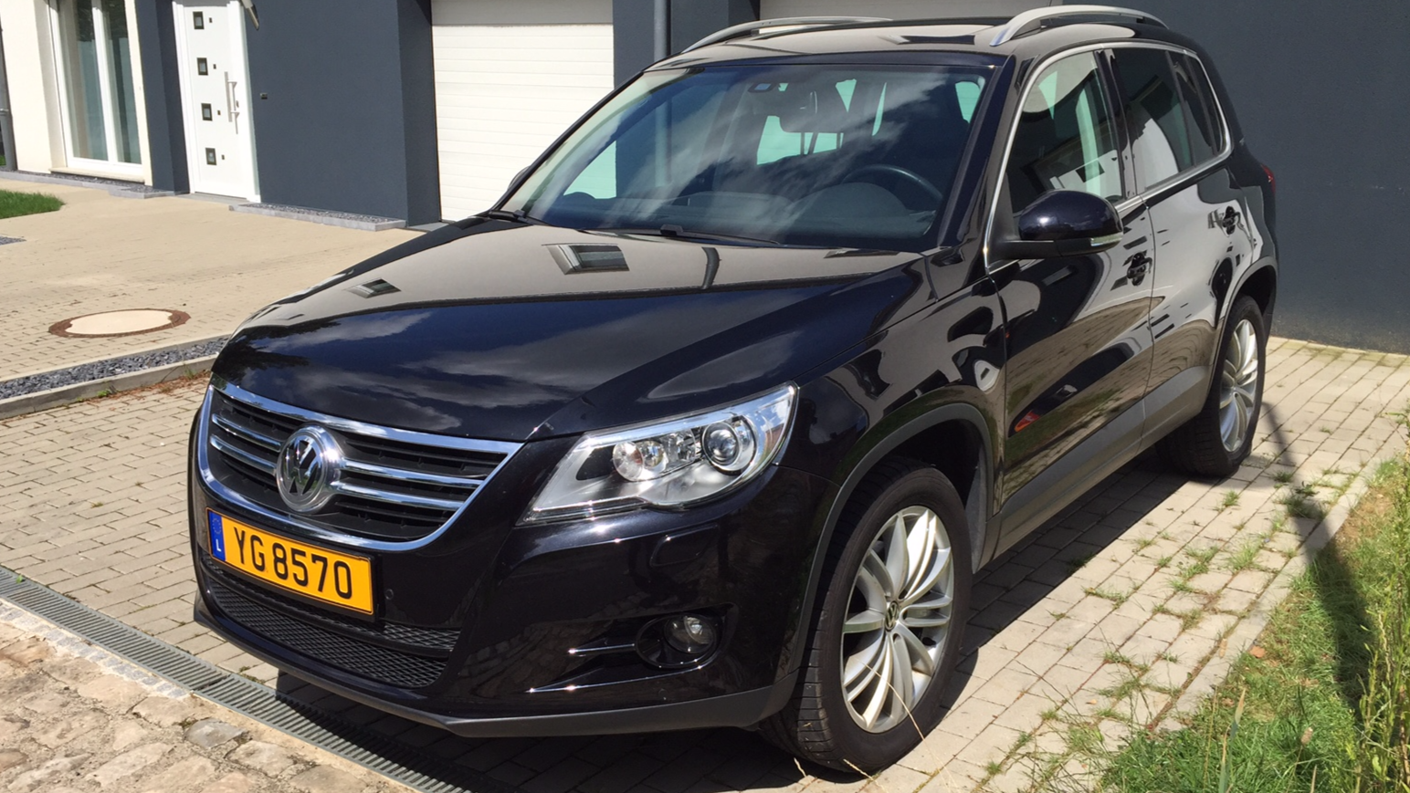 AUTOMATIC SUV VW TIGUAN - Cars & Vehicles - Classifieds - Luxembourg ...