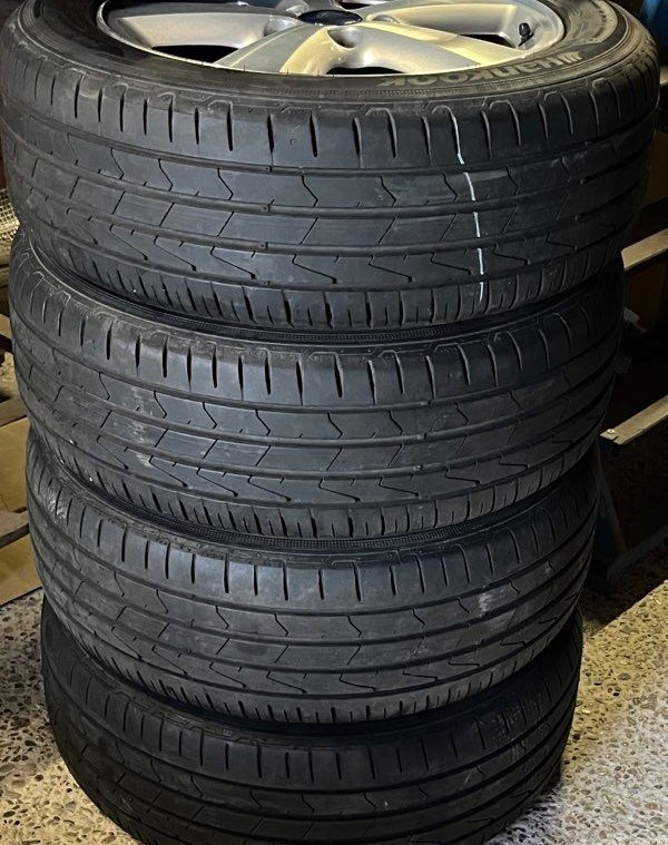 4 16" FORD Alloy Wheels + 205/55/16 HANKOOK Tires - Cars & Vehicles ...