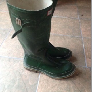 ROYAL HUNTER STUDDED SOLE WELLIES Size 10/44 - General - Classifieds ...